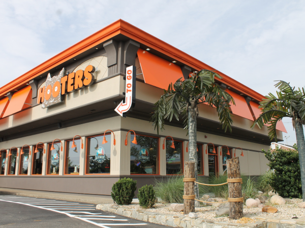 A Look Inside Farmingdale's New Hooters - Farmingdale, NY Patch