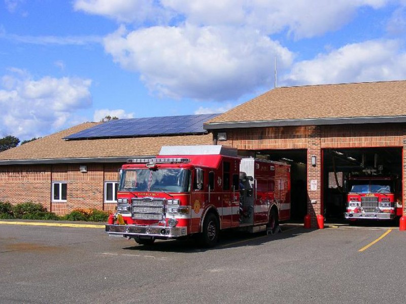 Car Show Benefits Enfield Fire Association and Children's Hospital ...