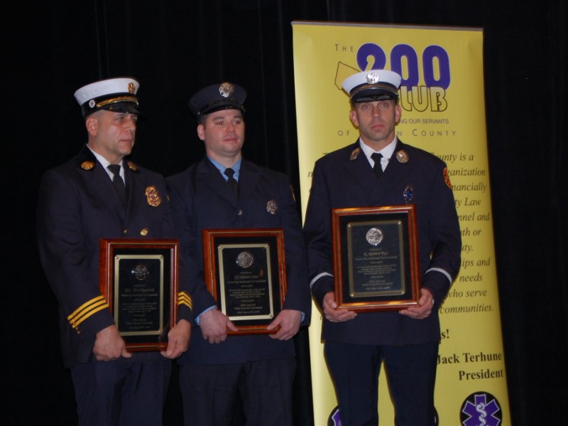 Teaneck Police Sergeant Honored for Disarming Suicidal Woman | Teaneck ...