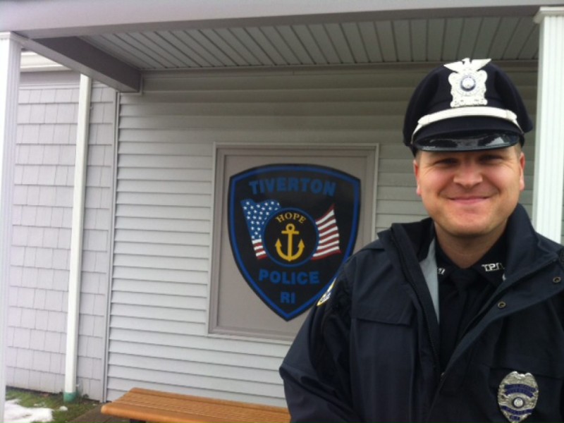 Tiverton Police Welcome New Officer Tiverton Ri Patch