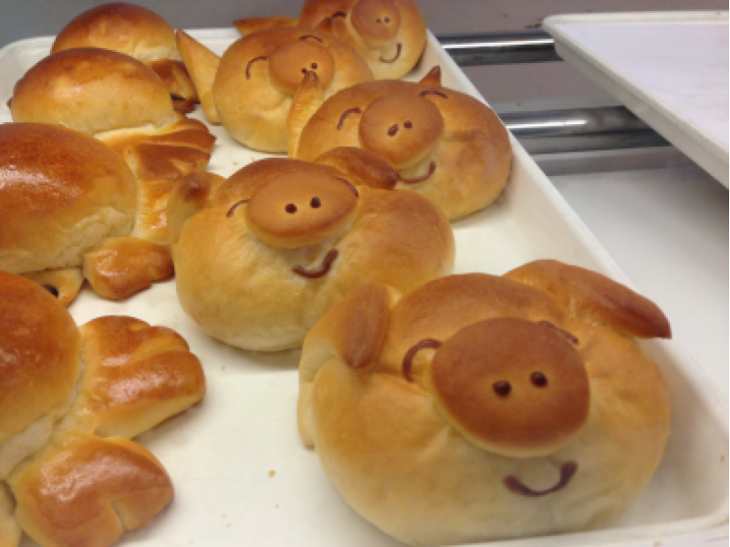 Novi's Pastry House Hippo Bakes Animal-Shaped Bread | Novi, MI Patch