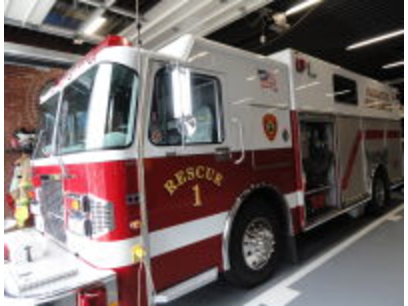 Middlebury Fire Department Lends Naugatuck a Light Tower | Naugatuck ...