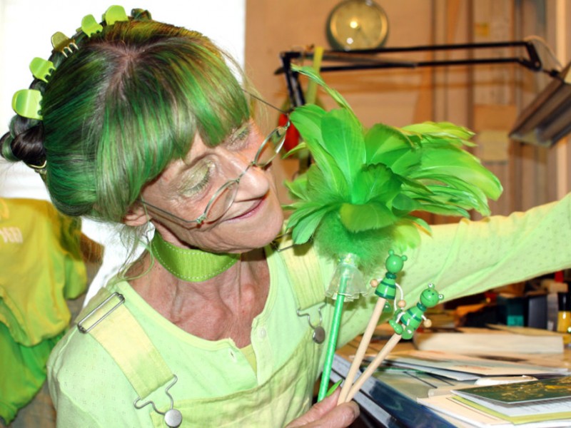 Who's That (Green) Lady? | Carroll Gardens, NY Patch