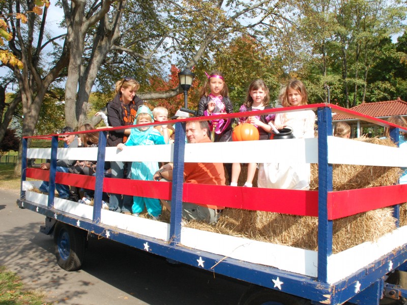 Halloween Hayrides in the Park | Northport, NY Patch