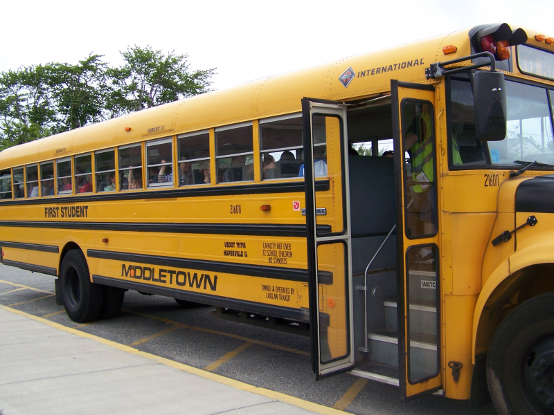 Middletown Public Schools Announces 2013-14 Bus Schedule | Middletown ...