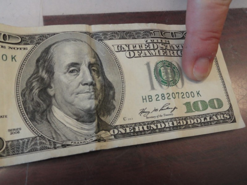 Secret Service Agent Offers Tips on Spotting Fake Money | Edgewater, MD ...