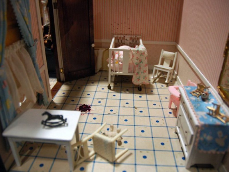 Not Your Usual Doll House: Tiny 'CSI' Death Scenes Featured in ...