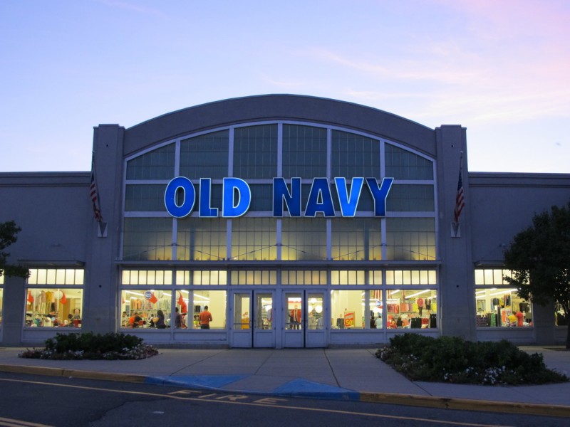 Mall Crawler: Dress Sale at Old Navy | New Milford, NJ Patch