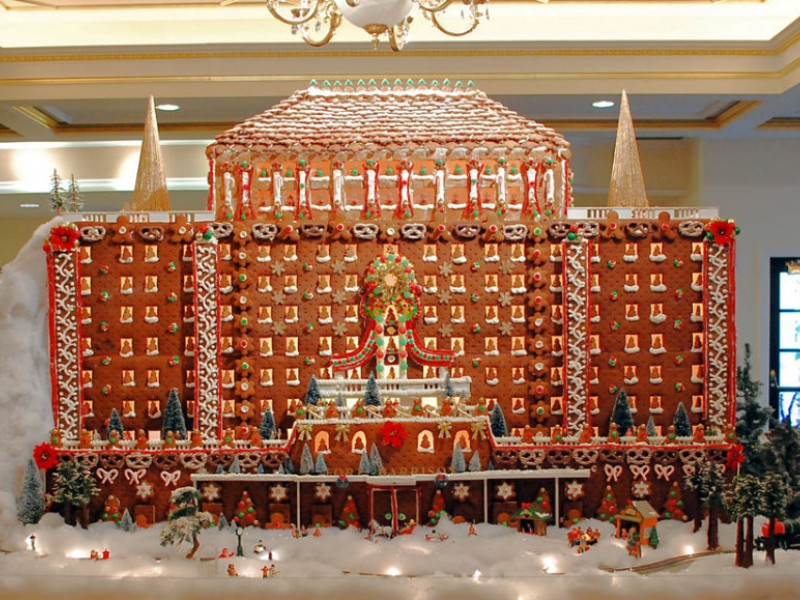 Fort Harrison Gingerbread House Brings Holiday Cheer | Clearwater, FL Patch
