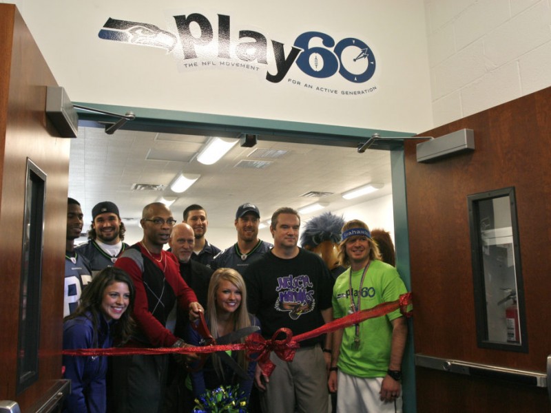 Community Snapshot: Nelsen Middle School Celebrates Opening Of Fitness ...