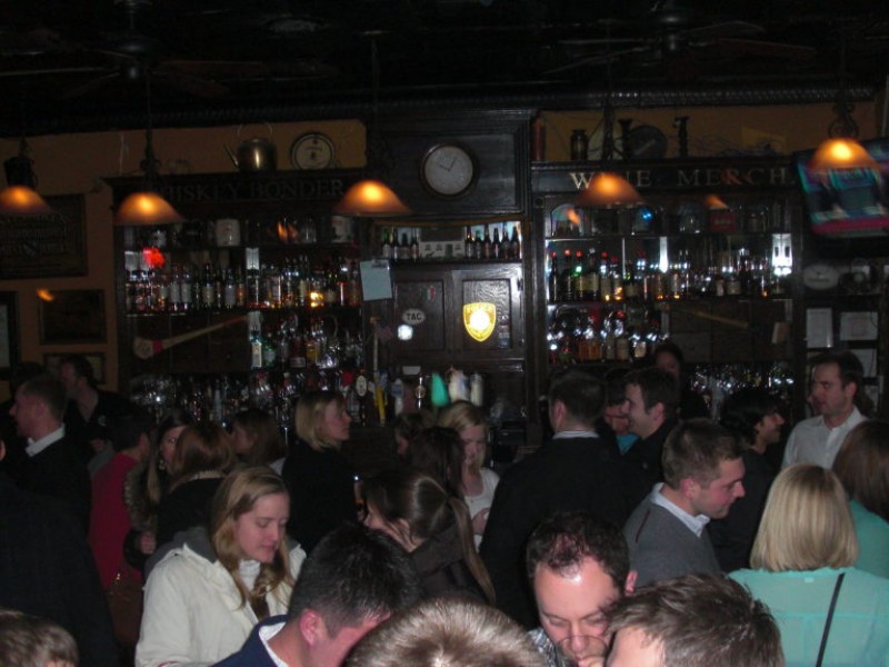 O'Sullivan's Irish Pub in Clarendon﻿ Expands, Opens Whiskey Bar ...